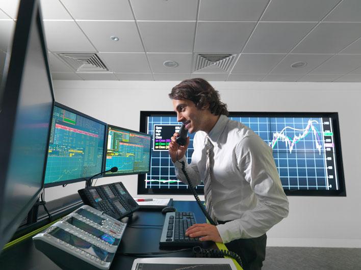 The 25 Most Popular Jobs Paying Over $100k | LiveCareer